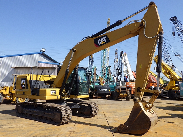 CAT-320GC-07B-KTN10082 – Nippon Trading